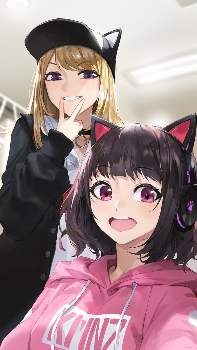 Selfie with a friend [Virtual YouTuber] : r/awwnime