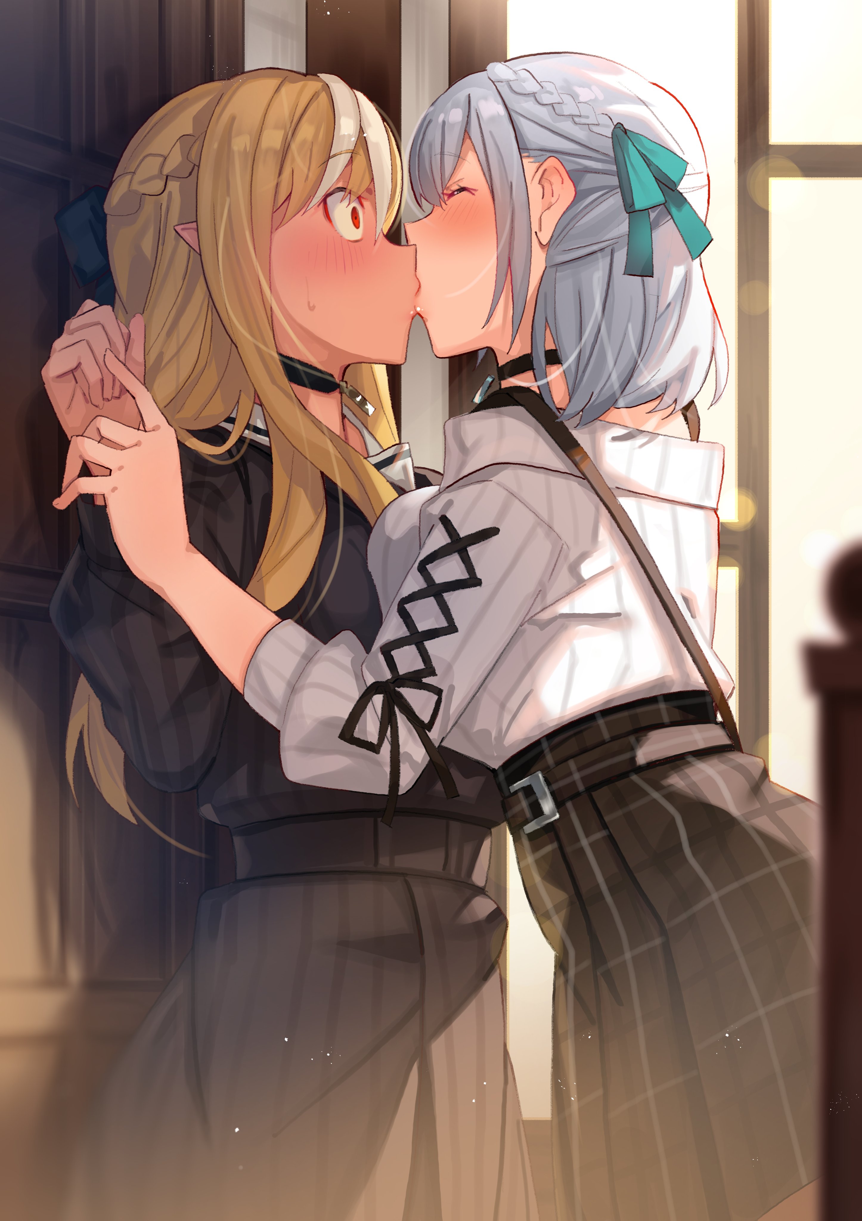 Noel and Flare [Hololive] : r/wholesomeyuri