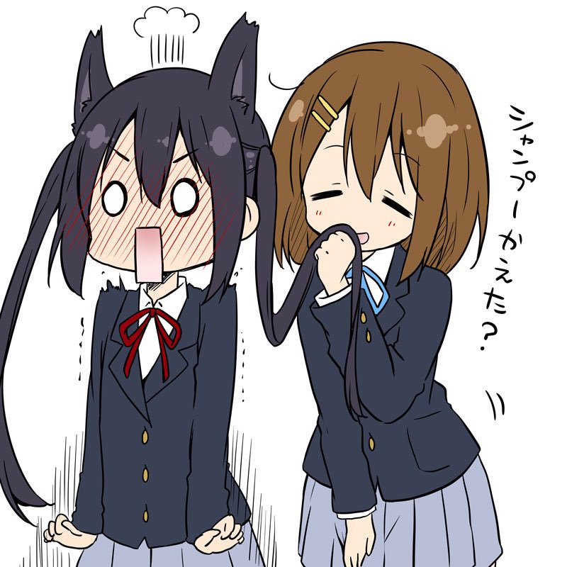 "Oh~! Are you using a new shampoo?" "KYAAAH!!!!!" [K-On!] : r/awwnime